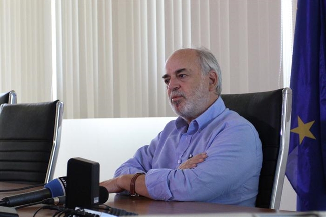 Βασίλης Καρδάσης: «Το γαρ πολύ της θλίψεως γεννά παραφροσύνη»