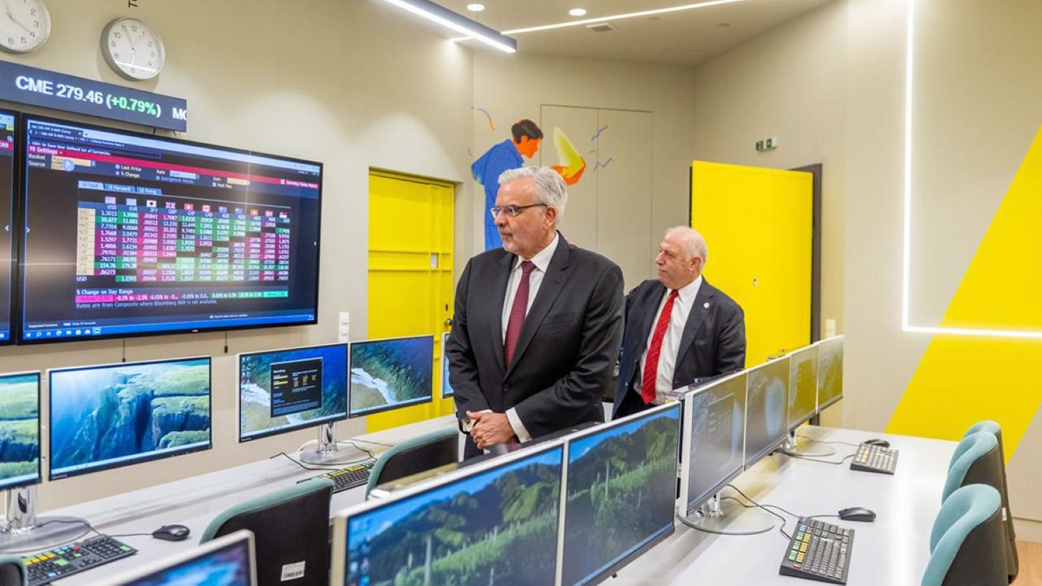 Το "Bloomberg Lab" εγκαταστάθηκε στο ΠΑΠΕΙ