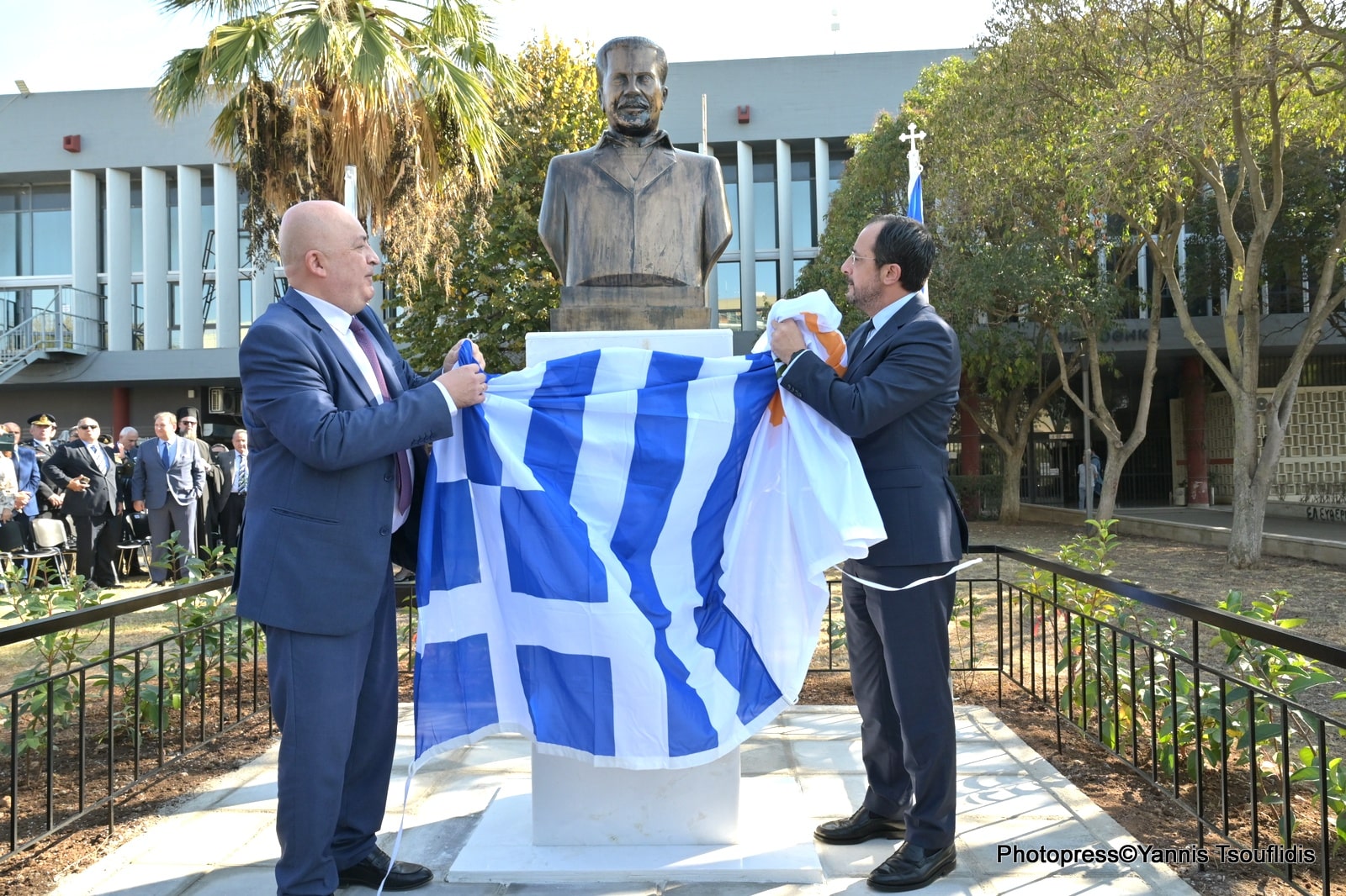 Ο αγώνας του Κυριάκου Μάτση "ζωντανός" στο ΑΠΘ / Αποκαλυπτήρια προτομής ...